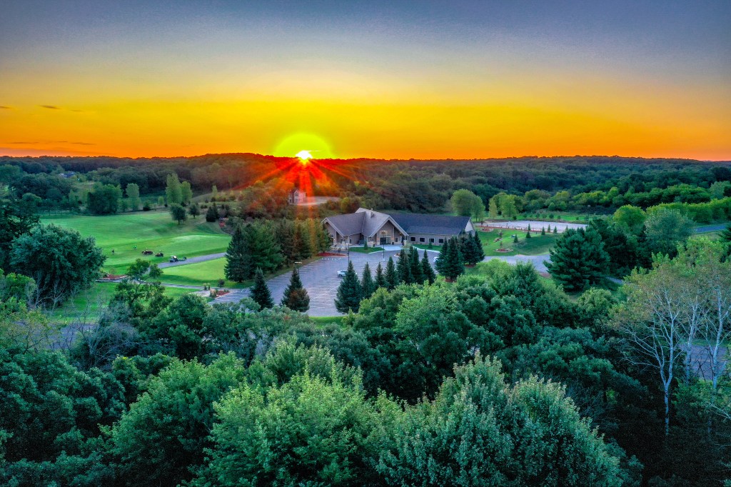 About the Course - White Eagle Golf Club