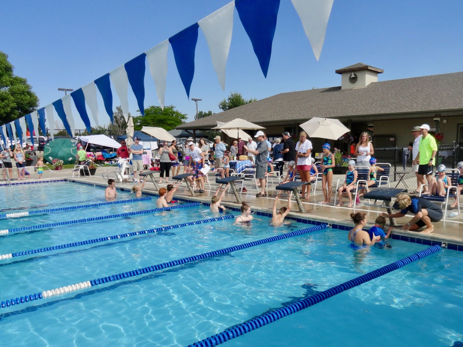 Swimming - The Fox Hill Club